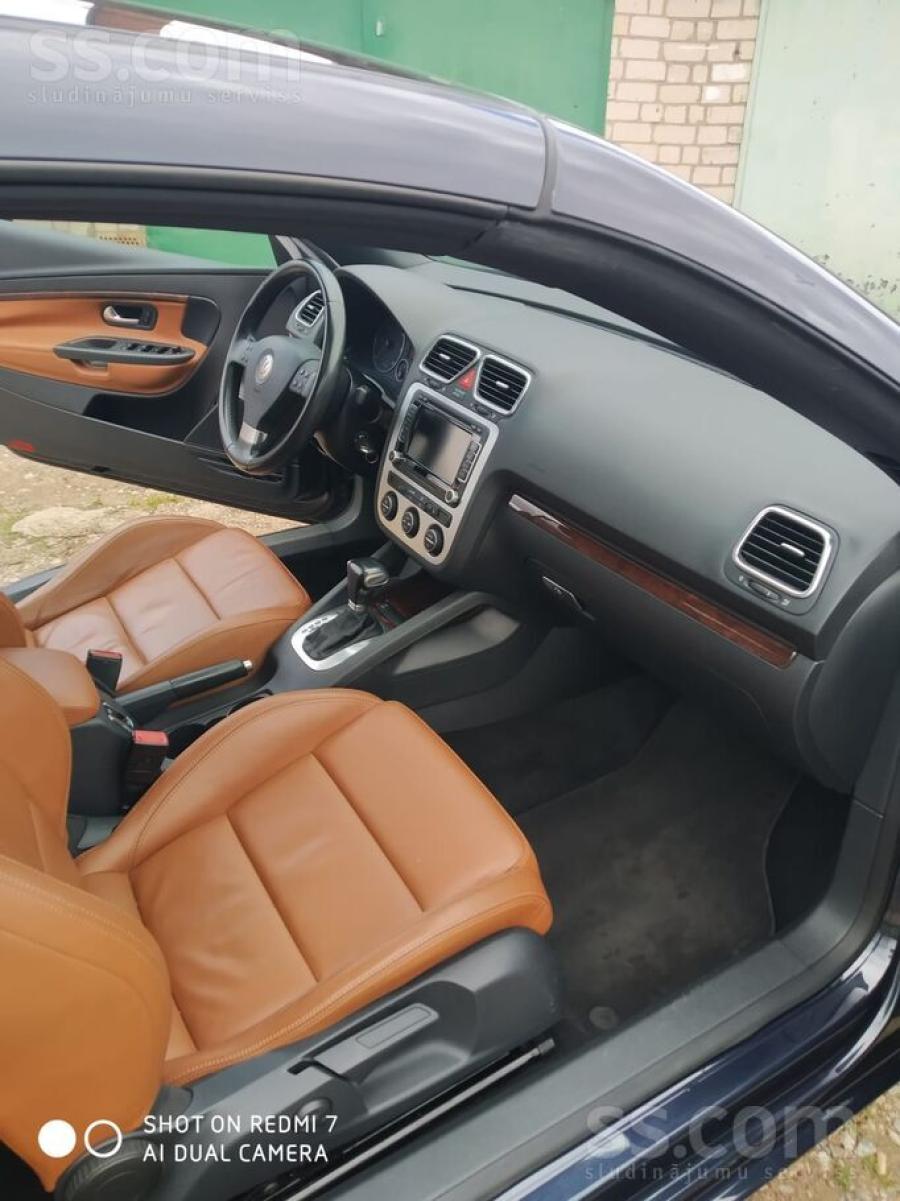 Blue Volkswagen Eos 2008 in Daugavpils, with an engine capacity of 2.00 L and mileage of 212 thousand km for 3450 €, photo 13 on AUTOMOTO.COM.LV