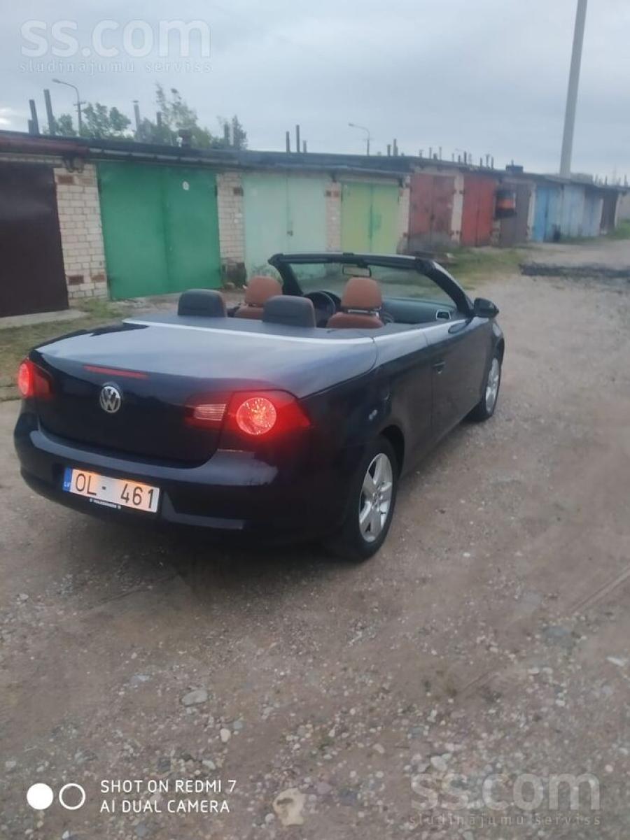 Blue Volkswagen Eos 2008 in Daugavpils, with an engine capacity of 2.00 L and mileage of 212 thousand km for 3450 €, photo 17 on AUTOMOTO.COM.LV