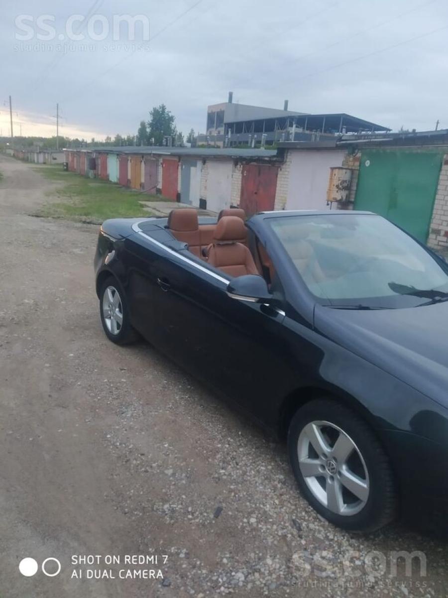 Blue Volkswagen Eos 2008 in Daugavpils, with an engine capacity of 2.00 L and mileage of 212 thousand km for 3450 €, photo 19 on AUTOMOTO.COM.LV