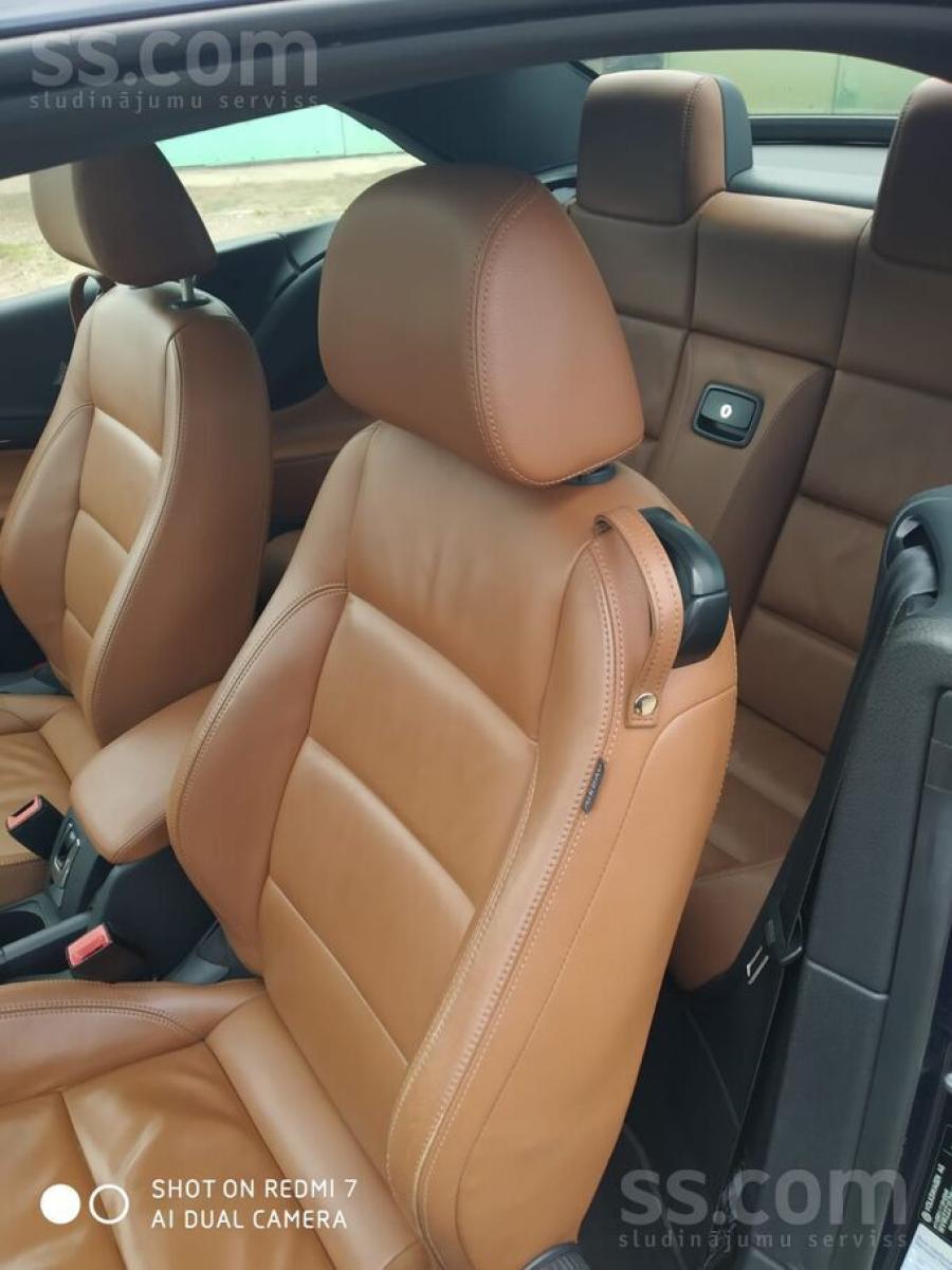 Blue Volkswagen Eos 2008 in Daugavpils, with an engine capacity of 2.00 L and mileage of 212 thousand km for 3450 €, photo 23 on AUTOMOTO.COM.LV