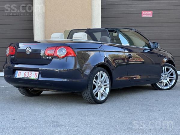 Zils Volkswagen Eos 2008 Ogre, ar dzinēja tilpumu 2.00 L un nobraukumu 141 tūkst. km par 5799 €, foto 5 vietnē AUTOMOTO.COM.LV