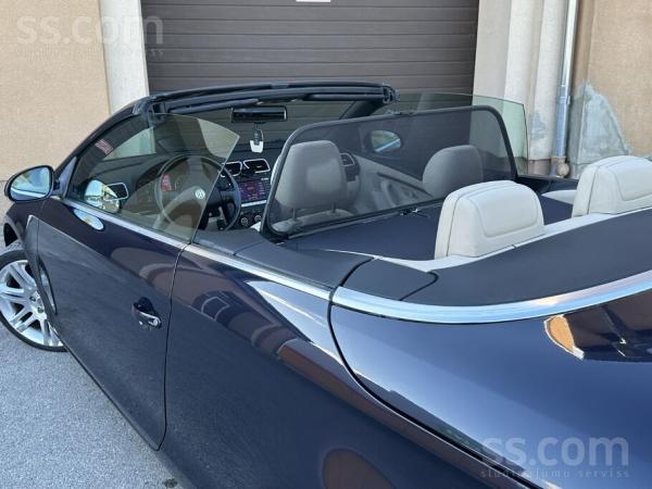 Zils Volkswagen Eos 2008 Ogre, ar dzinēja tilpumu 2.00 L un nobraukumu 141 tūkst. km par 5799 €, foto 6 vietnē AUTOMOTO.COM.LV