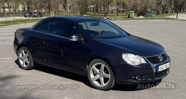 Zils Volkswagen Eos 2009 Narva, ar dzinēja tilpumu 2.00 L un nobraukumu 133 tūkst. km par 6800 €, foto 1 vietnē AUTOMOTO.COM.LV