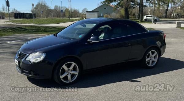 Zils Volkswagen Eos 2009 Narva, ar dzinēja tilpumu 2.00 L un nobraukumu 133 tūkst. km par 6800 €, foto 2 vietnē AUTOMOTO.COM.LV