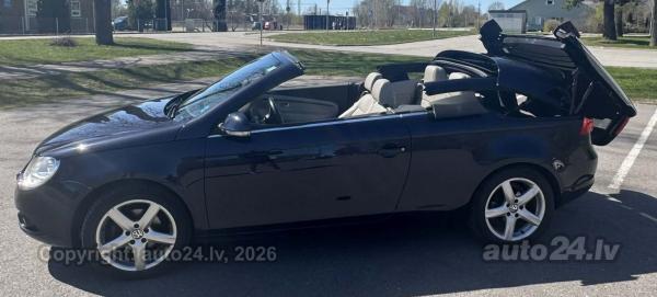 Zils Volkswagen Eos 2009 Narva, ar dzinēja tilpumu 2.00 L un nobraukumu 133 tūkst. km par 6800 €, foto 3 vietnē AUTOMOTO.COM.LV