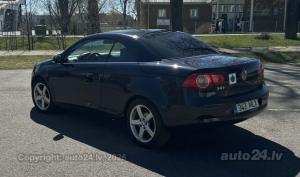 Zils Volkswagen Eos 2009 Narva, ar dzinēja tilpumu 2.00 L un nobraukumu 133 tūkst. km par 6800 €, foto 7 vietnē AUTOMOTO.COM.LV