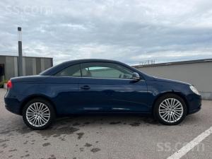 Zils Volkswagen Eos 2008 Ogre, ar dzinēja tilpumu 2.00 L un nobraukumu 143 tūkst. km par 5790 €, foto 7 vietnē AUTOMOTO.COM.LV