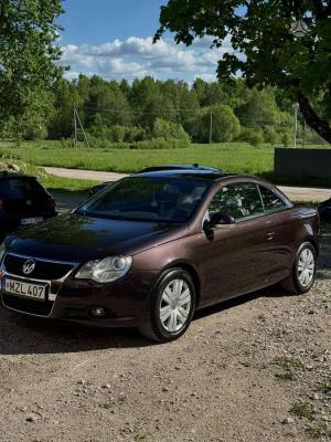 Brown Volkswagen Eos 2007 in Vilnius, with an engine capacity of 1.98 L and mileage of 217 thousand km for 3500 €, photo  on AUTOMOTO.COM.LV