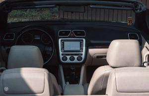 Brūns Volkswagen Eos 2007 Viļņa, ar dzinēja tilpumu 1.98 L un nobraukumu 217 tūkst. km par 3500 €, foto 12 vietnē AUTOMOTO.COM.LV