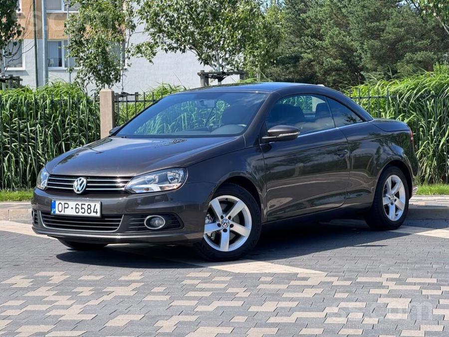 Brown Volkswagen Eos 2011 in Jelgava, with an engine capacity of 2.00 L and mileage of 200 thousand km for 6800 €, photo 1 on AUTOMOTO.COM.LV