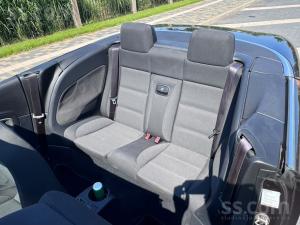 Brown Volkswagen Eos 2011 in Jelgava, with an engine capacity of 2.00 L and mileage of 200 thousand km for 6800 €, photo 17 on AUTOMOTO.COM.LV