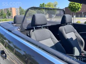 Brown Volkswagen Eos 2011 in Jelgava, with an engine capacity of 2.00 L and mileage of 200 thousand km for 6800 €, photo 18 on AUTOMOTO.COM.LV