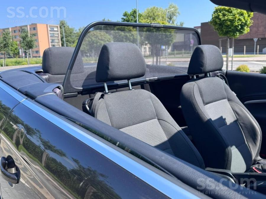 Brown Volkswagen Eos 2011 in Jelgava, with an engine capacity of 2.00 L and mileage of 200 thousand km for 6800 €, photo 18 on AUTOMOTO.COM.LV