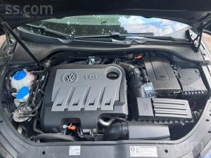Brown Volkswagen Eos 2011 in Jelgava, with an engine capacity of 2.00 L and mileage of 200 thousand km for 6800 €, photo 25 on AUTOMOTO.COM.LV