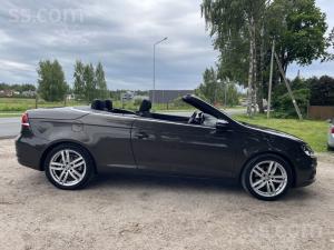 Brown Volkswagen Eos 2012 in Riga, with an engine capacity of 1.40 L and mileage of 212 thousand km for 6650 €, photo 7 on AUTOMOTO.COM.LV