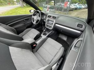 Brown Volkswagen Eos 2012 in Riga, with an engine capacity of 1.40 L and mileage of 212 thousand km for 6650 €, photo 15 on AUTOMOTO.COM.LV