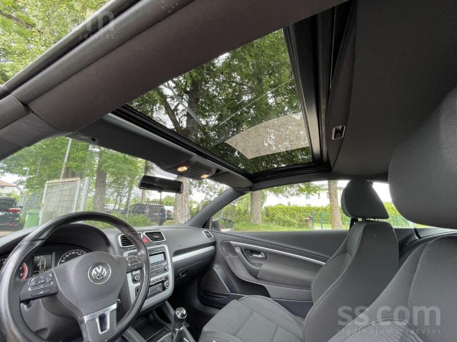 Brown Volkswagen Eos 2012 in Riga, with an engine capacity of 1.40 L and mileage of 212 thousand km for 6650 €, photo 24 on AUTOMOTO.COM.LV