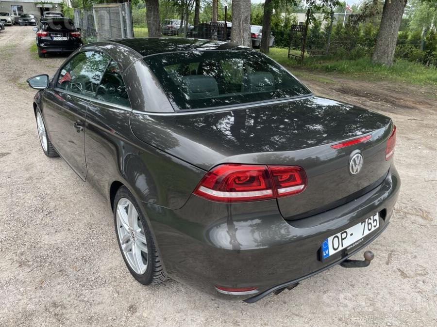 Brown Volkswagen Eos 2012 in Riga, with an engine capacity of 1.40 L and mileage of 212 thousand km for 6650 €, photo 26 on AUTOMOTO.COM.LV