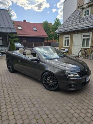 Brūns Volkswagen Eos 2012 Trakai, ar dzinēja tilpumu 1.98 L un nobraukumu 182 tūkst. km par 7799 €, foto 5 vietnē AUTOMOTO.COM.LV