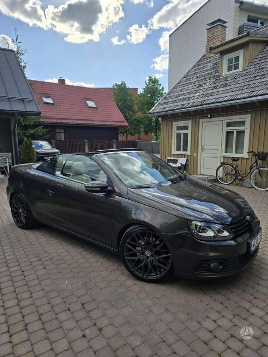 Brūns Volkswagen Eos 2012 Trakai, ar dzinēja tilpumu 1.98 L un nobraukumu 182 tūkst. km par 7799 €, foto 6 vietnē AUTOMOTO.COM.LV