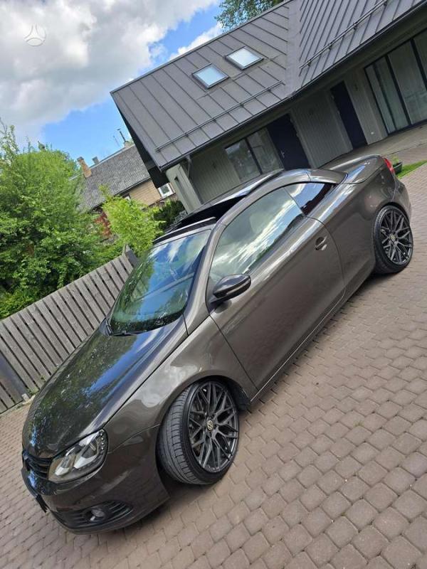 Brūns Volkswagen Eos 2012 Trakai, ar dzinēja tilpumu 1.98 L un nobraukumu 182 tūkst. km par 7799 €, foto 6 vietnē AUTOMOTO.COM.LV