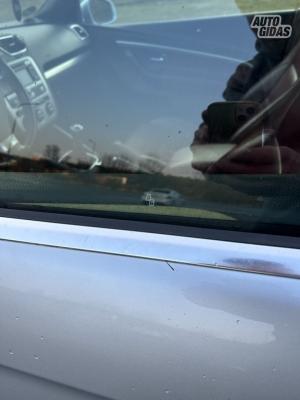 Volkswagen Eos 2006 Kauņa, ar dzinēja tilpumu 2.00 L un nobraukumu 179 tūkst. km par 3100 €, foto 14 vietnē AUTOMOTO.COM.LV