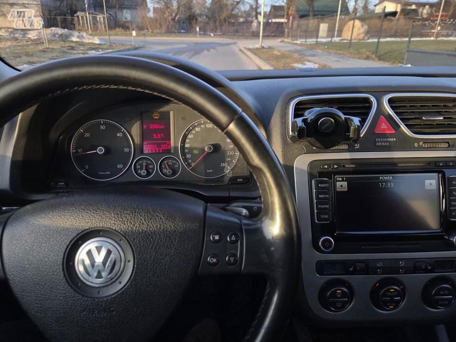 Volkswagen Eos 2007 in Vilnius, with an engine capacity of 2.00 L and mileage of 400 thousand km for 2100 €, photo 9 on AUTOMOTO.COM.LV
