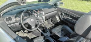 Volkswagen Eos 2007 in Gargzdai, with an engine capacity of 2.00 L and mileage of 249 thousand km for 3100 €, photo 16 on AUTOMOTO.COM.LV