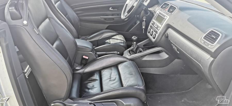 Volkswagen Eos 2007 in Gargzdai, with an engine capacity of 2.00 L and mileage of 249 thousand km for 3100 €, photo 22 on AUTOMOTO.COM.LV