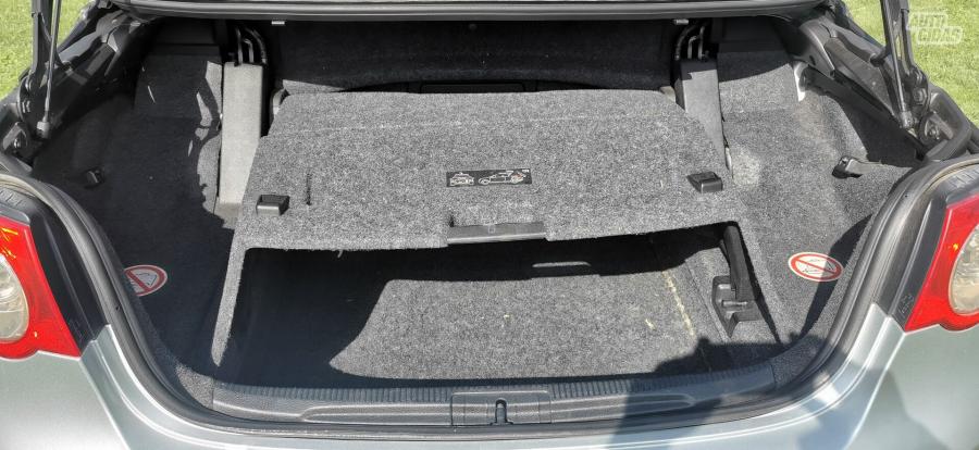Volkswagen Eos 2007 in Gargzdai, with an engine capacity of 2.00 L and mileage of 249 thousand km for 3100 €, photo 23 on AUTOMOTO.COM.LV