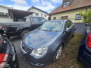 Volkswagen Eos 2008 in Kaunas, with an engine capacity of 2.00 L and mileage of 271 thousand km for 2650 €, photo  on AUTOMOTO.COM.LV