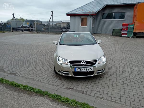 Volkswagen Eos 2008 in Marijampole, with an engine capacity of 2.00 L and mileage of 319 thousand km for 3800 €, photo 7 on AUTOMOTO.COM.LV