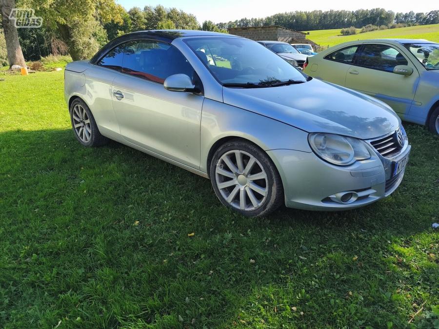 Volkswagen Eos 2008 in Alytus, with an engine capacity of 2.00 L and mileage of 407 thousand km for 1300 €, photo 3 on AUTOMOTO.COM.LV