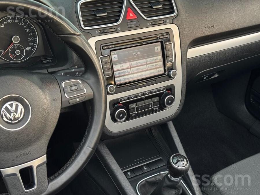 Volkswagen Eos 2011 Ventspils, ar dzinēja tilpumu 2.00 L un nobraukumu 232 tūkst. km par 5990 €, foto 12 vietnē AUTOMOTO.COM.LV