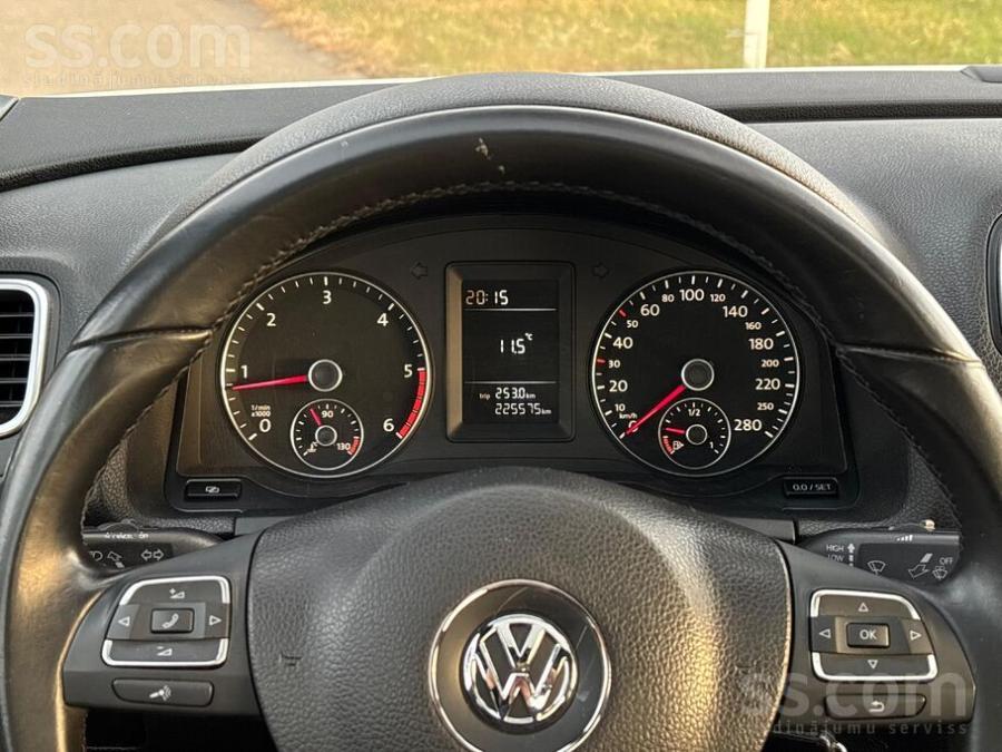 Volkswagen Eos 2011 Ventspils, ar dzinēja tilpumu 2.00 L un nobraukumu 232 tūkst. km par 5990 €, foto 23 vietnē AUTOMOTO.COM.LV
