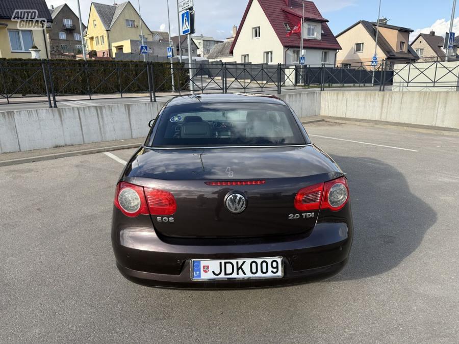 Volkswagen Eos 2008 in Telschi, with an engine capacity of 2.00 L and mileage of 300 thousand km for 2300 €, photo 10 on AUTOMOTO.COM.LV