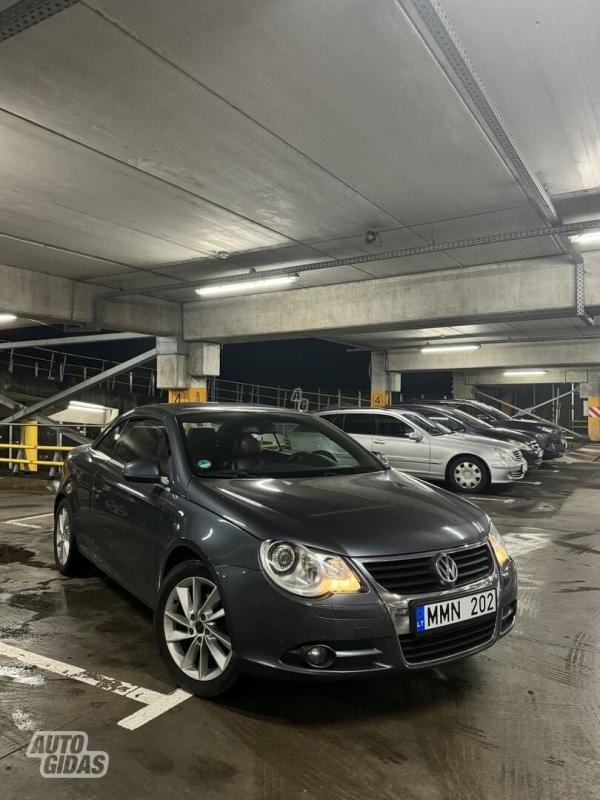 Grey Volkswagen Eos 2006 in Panevezys, with an engine capacity of 2.00 L and mileage of 190 thousand km for 2800 €, photo 6 on AUTOMOTO.COM.LV