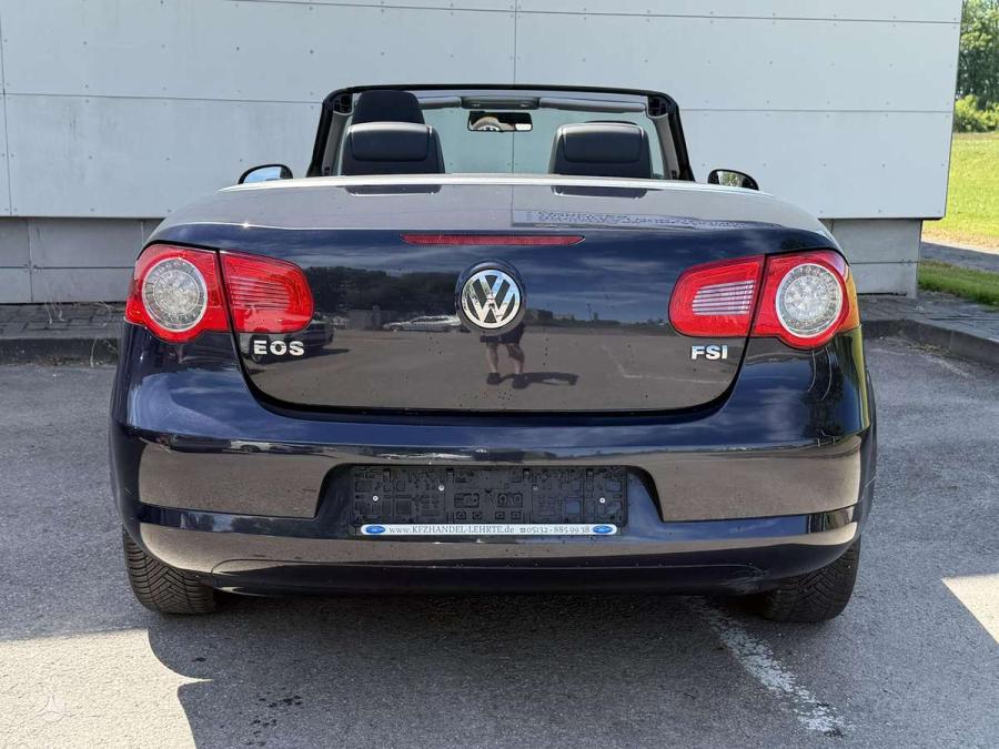 Pelēks Volkswagen Eos 2006 Kretinga, ar dzinēja tilpumu 1.60 L un nobraukumu 160 tūkst. km par 3150 €, foto 11 vietnē AUTOMOTO.COM.LV