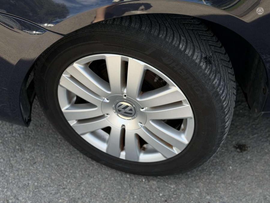 Pelēks Volkswagen Eos 2006 Kretinga, ar dzinēja tilpumu 1.60 L un nobraukumu 160 tūkst. km par 3150 €, foto 14 vietnē AUTOMOTO.COM.LV