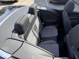 Pelēks Volkswagen Eos 2006 Kretinga, ar dzinēja tilpumu 1.60 L un nobraukumu 160 tūkst. km par 3150 €, foto 22 vietnē AUTOMOTO.COM.LV