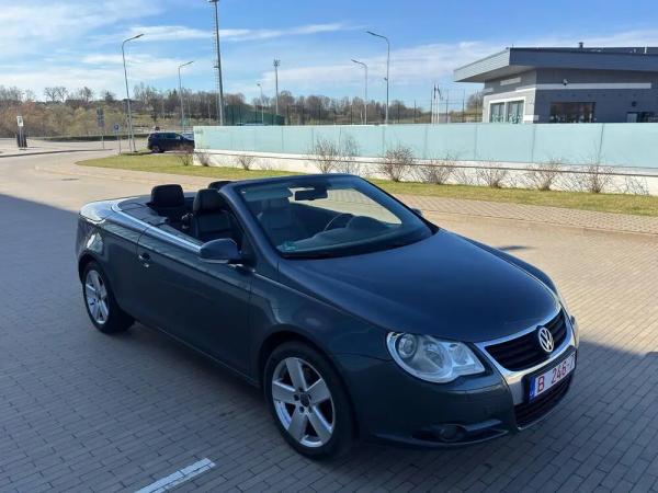 Grey Volkswagen Eos 2006 in Rezekne, with an engine capacity of 2.00 L and mileage of 284 thousand km for 3400 €, photo 9 on AUTOMOTO.COM.LV