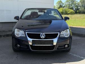 Pelēks Volkswagen Eos 2006 Kretinga, ar dzinēja tilpumu 1.60 L un nobraukumu 161 tūkst. km par 2999 €, foto 4 vietnē AUTOMOTO.COM.LV