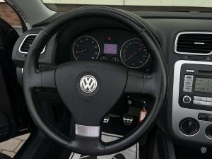 Grey Volkswagen Eos 2006 in Kretinga, with an engine capacity of 1.60 L and mileage of 160 thousand km for 2890 €, photo 12 on AUTOMOTO.COM.LV