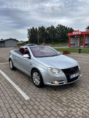 Grey Volkswagen Eos 2006 in Riga, with an engine capacity of 2.00 L and mileage of 285 thousand km for 3000 €, photo 5 on AUTOMOTO.COM.LV