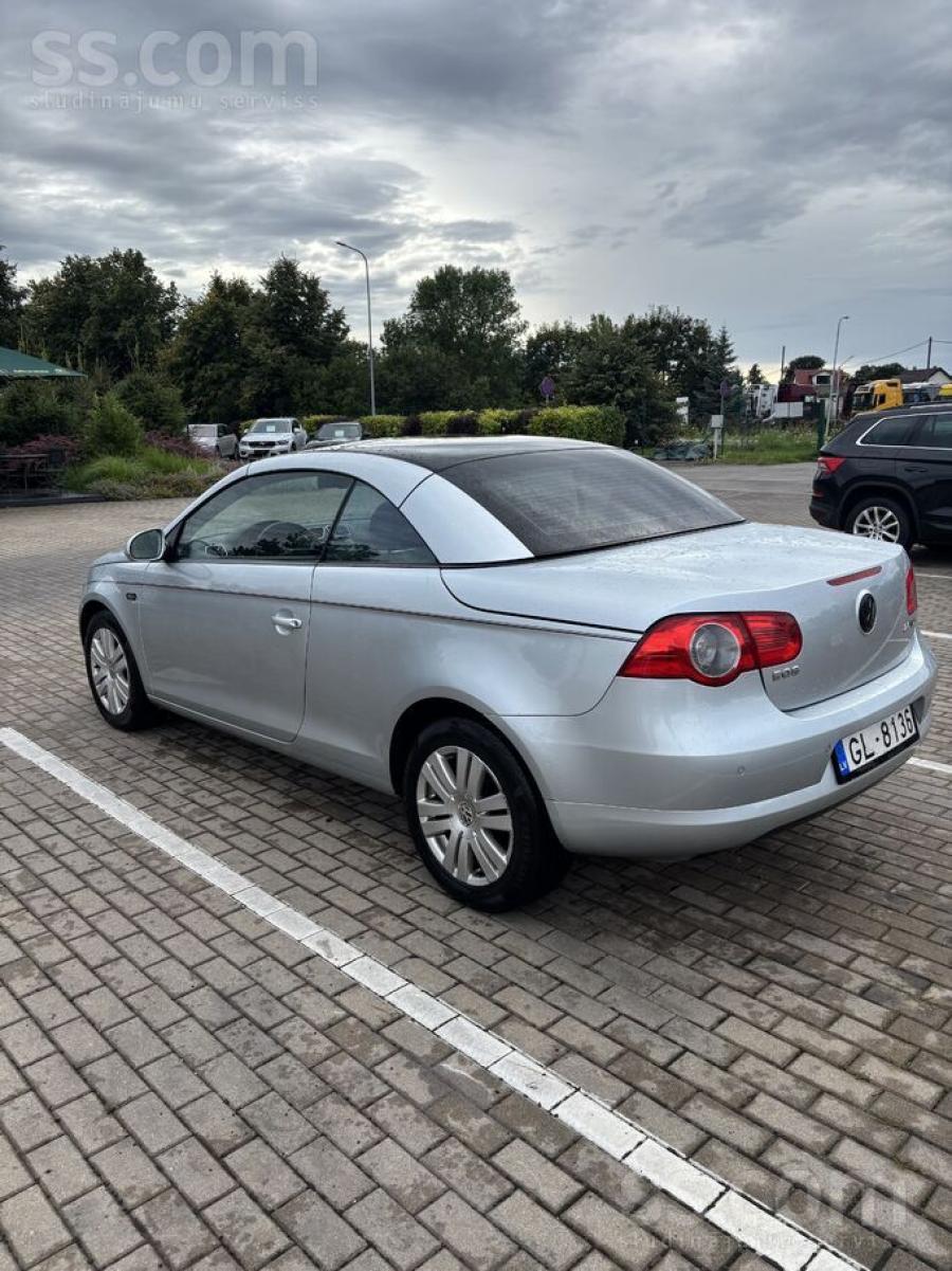 Grey Volkswagen Eos 2006 in Riga, with an engine capacity of 2.00 L and mileage of 285 thousand km for 3000 €, photo 7 on AUTOMOTO.COM.LV