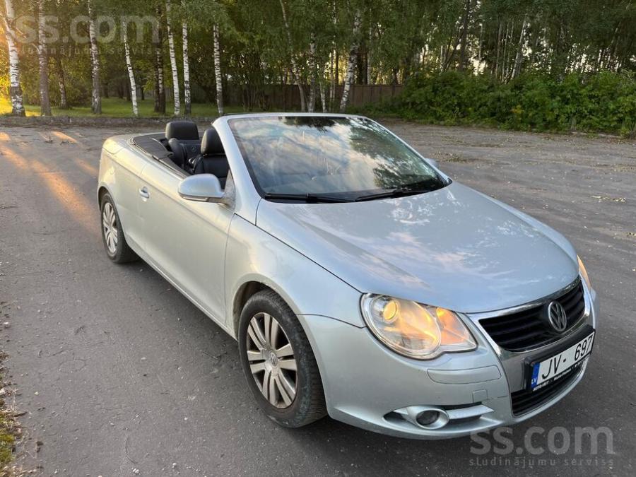 Серый Фольксваген Эос 2006 в Рига, объемом двигателя 2.00 л и пробегом 165 тыс. км за 2000 €, фото 1 на AUTOMOTO.COM.LV