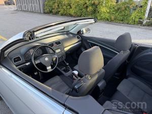 Grey Volkswagen Eos 2006 in Riga, with an engine capacity of 2.00 L and mileage of 108 thousand km for 4100 €, photo 10 on AUTOMOTO.COM.LV