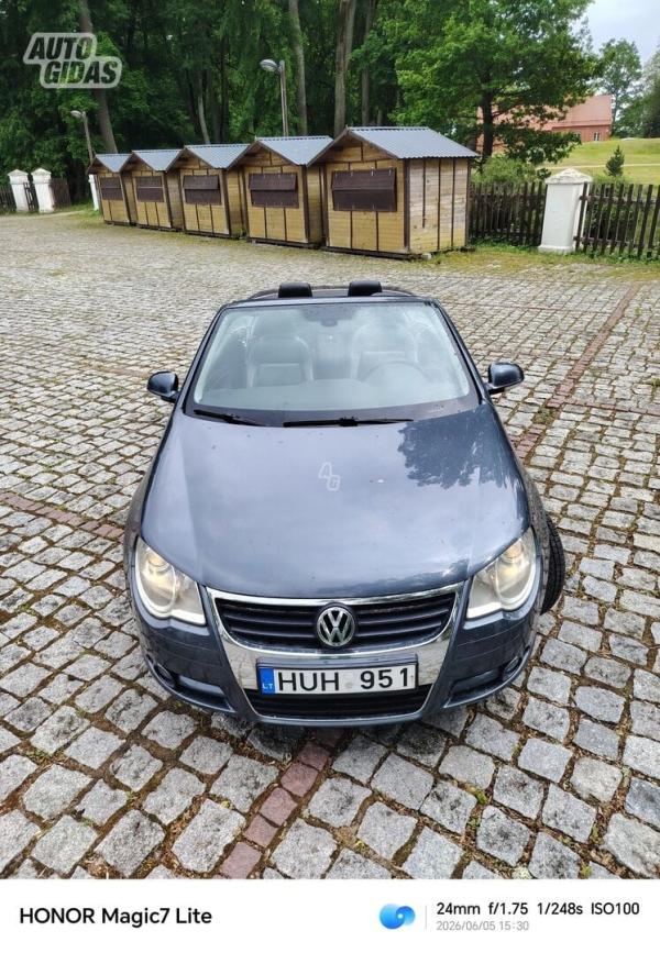 Pelēks Volkswagen Eos 2007 Šauļi, ar dzinēja tilpumu 2.00 L un nobraukumu 265 tūkst. km par 3800 €, foto 1 vietnē AUTOMOTO.COM.LV