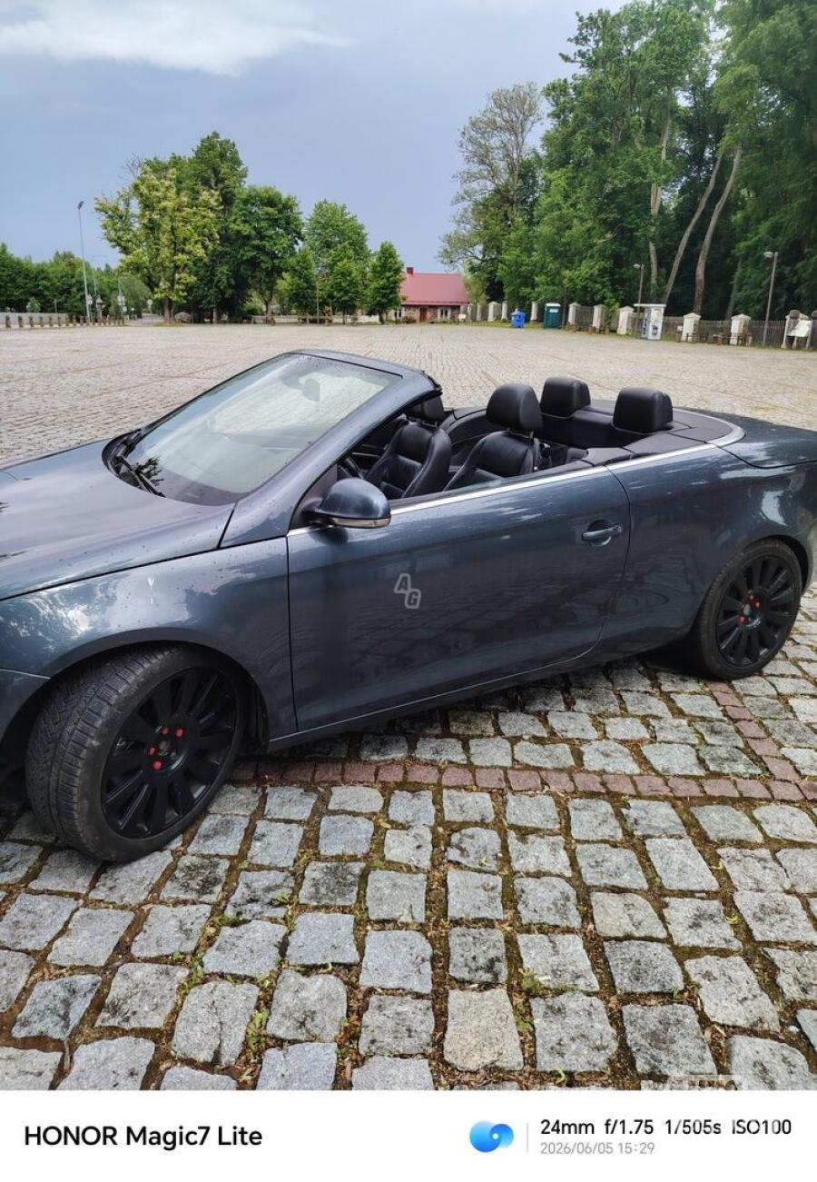 Pelēks Volkswagen Eos 2007 Šauļi, ar dzinēja tilpumu 2.00 L un nobraukumu 265 tūkst. km par 3800 €, foto 3 vietnē AUTOMOTO.COM.LV