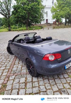 Pelēks Volkswagen Eos 2007 Šauļi, ar dzinēja tilpumu 2.00 L un nobraukumu 265 tūkst. km par 3800 €, foto 6 vietnē AUTOMOTO.COM.LV